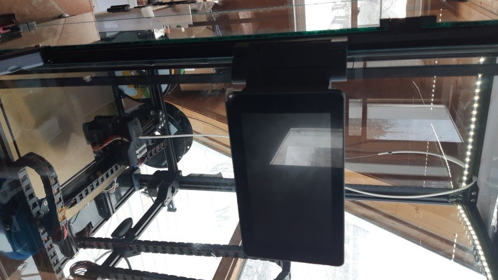 DRO Style, Side-Mounting, Housing for Official Raspberry Pi 7 inch ...