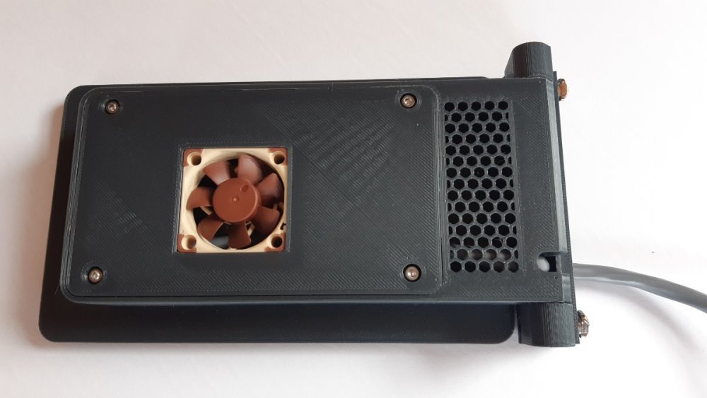 DRO Style, Side-Mounting, Housing for Official Raspberry Pi 7 inch ...